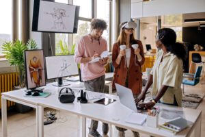 21 Exciting Art Careers for Creative Students