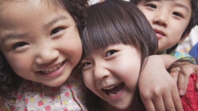 6 Ways Teachers Can Welcome Immigrant Students & Their Families