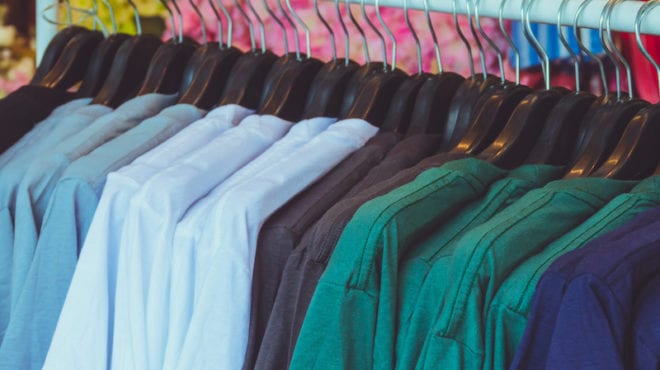 How to Start a School Store That Is Managed by Students