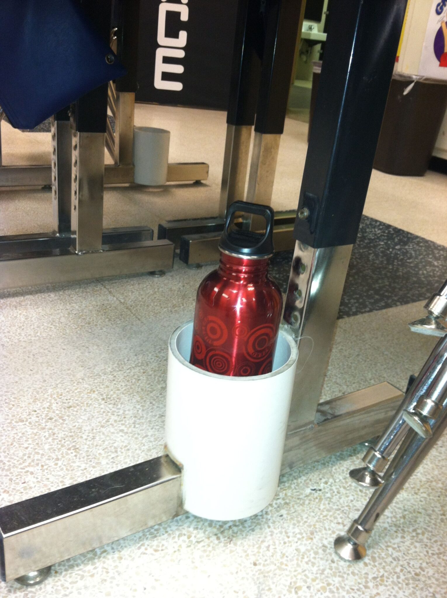 19 Best Water Bottle Holders for Student Desks