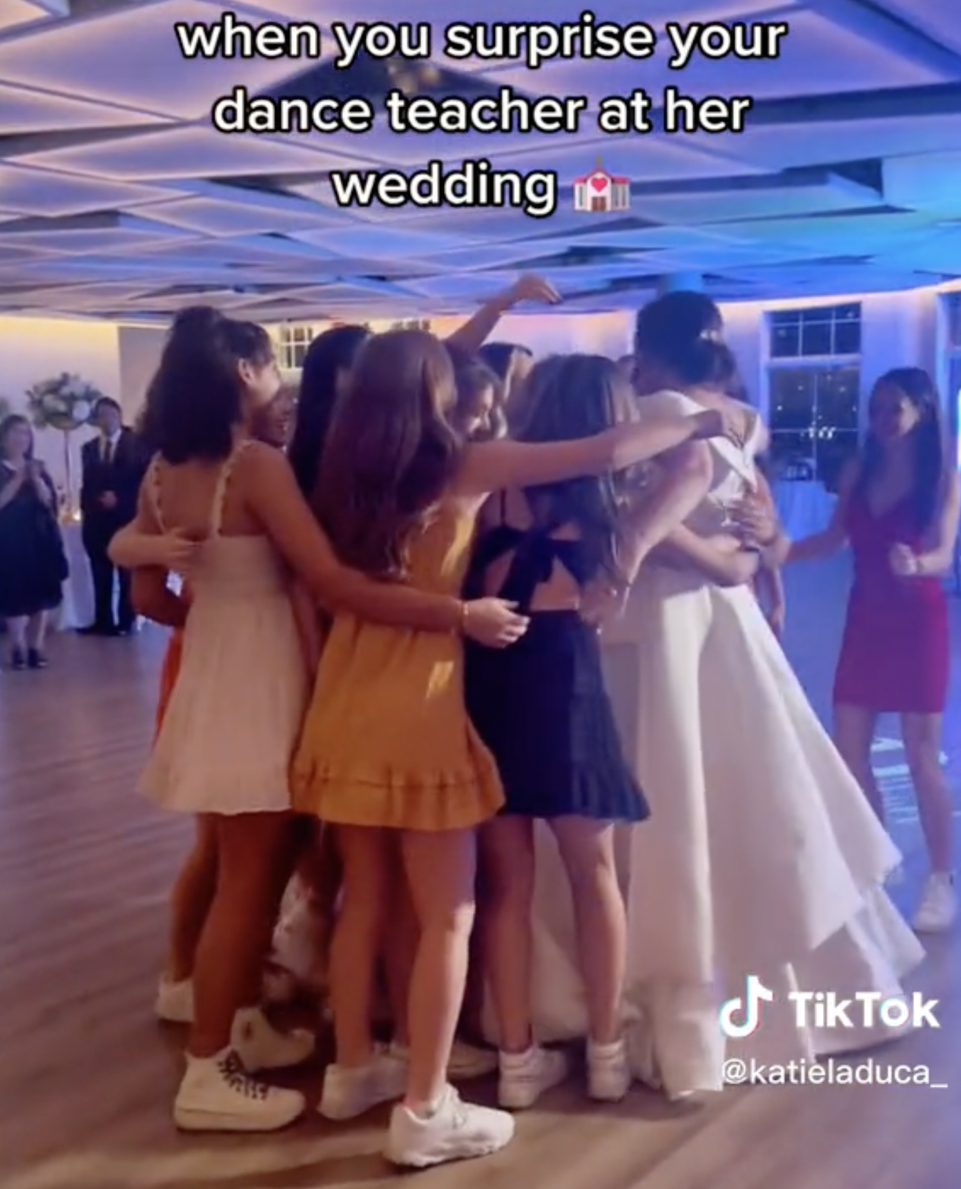 Every Teacher Wedding Needs a Student Surprise Like This One