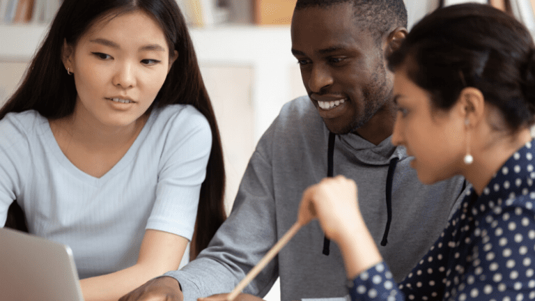 Scholarships for Teachers That Make College Affordable