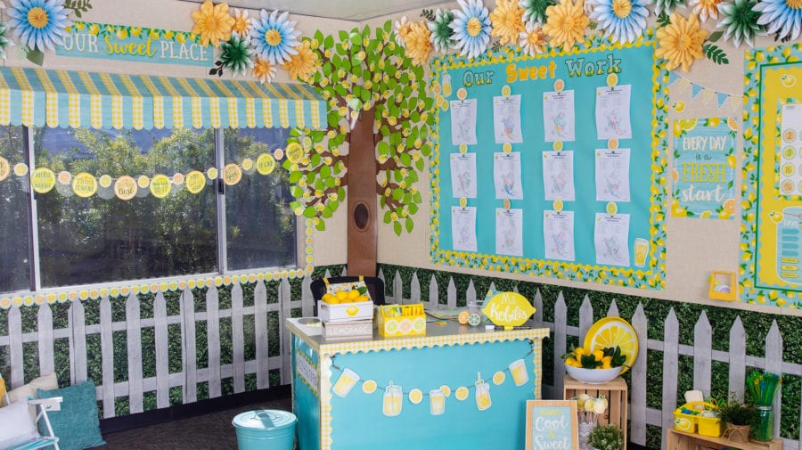 17 Fun Virtual Teacher Backgrounds for Online Teaching - We Are Teachers