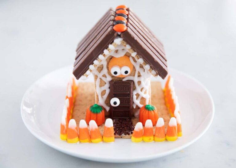 30 Halloween Science Experiments for Classrooms