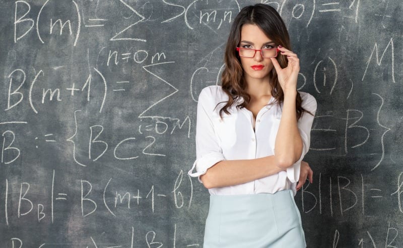 35 Teacher Stock Photos That Are So Bad They're Good