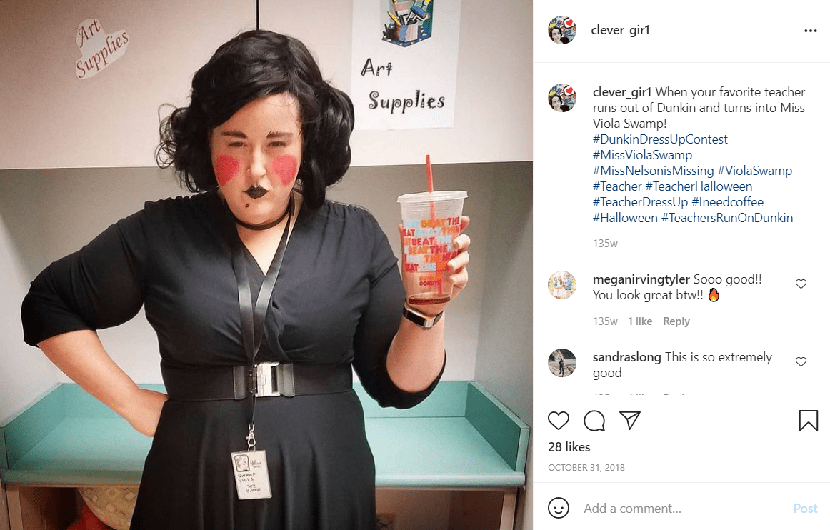 30 Times Teachers Dressed Up for Class and Impressed Us All